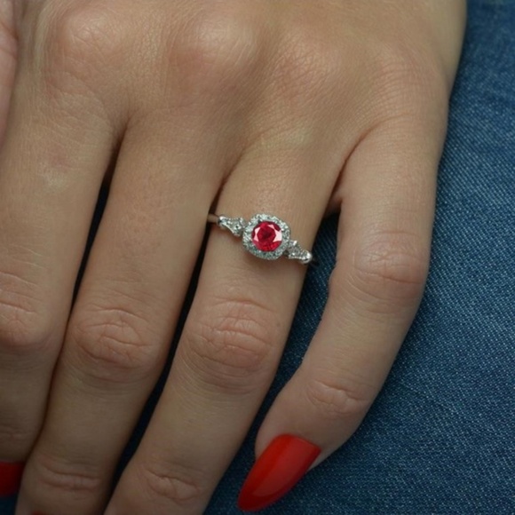 JoJos Jewelry Box | Jewelry | Vintage Sterling Silver Emerald Ring ...